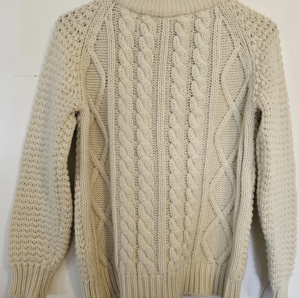 100% Virgin Acrylic Fibre Sweater - Gem